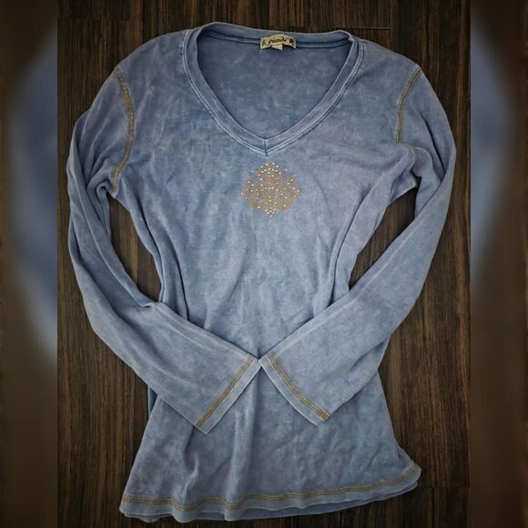 b.friends | Tops | Rare Vintage Gem Bfriends Light Blue 34 Sleeve Top ...